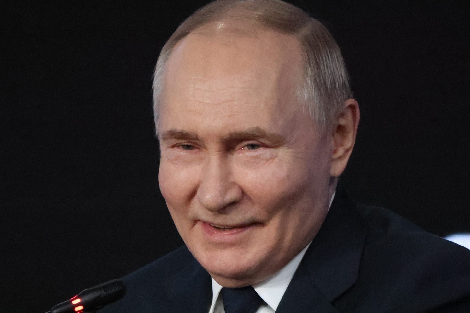 Le sommet Trump-Poutine suscite de vives inquiétudes