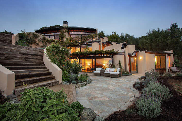 Big Sur home built by architect of Post Ranch Inn lists for $5.5M