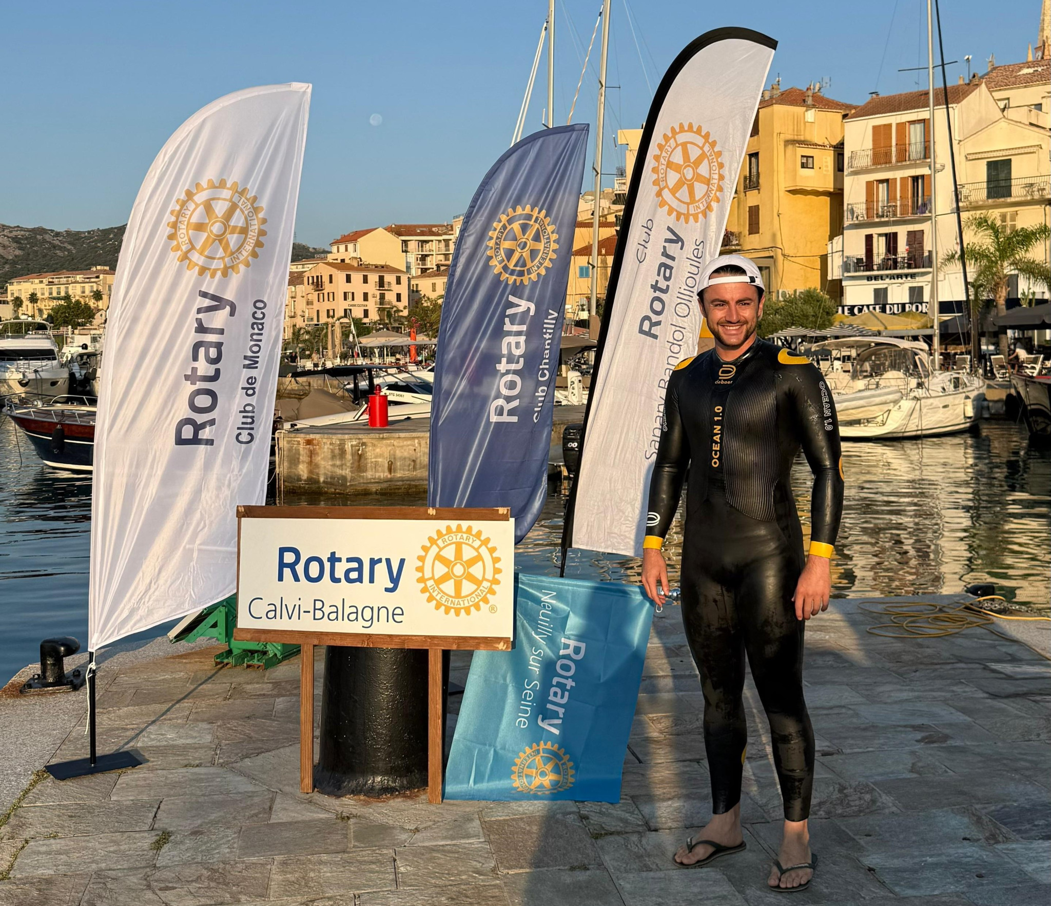 C’est parti pour 180 kilomètres de natation pour Noam Yaron