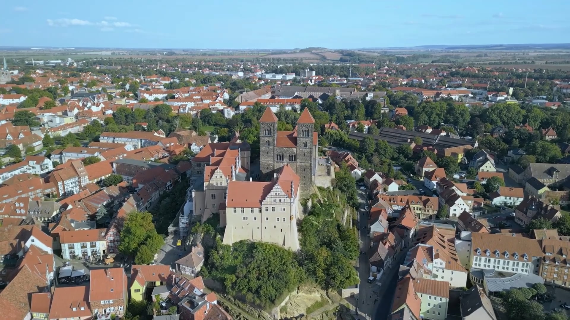 Drone Tour of Quedlinburg: A Medieval UNESCO Gem in the Harz Foothills