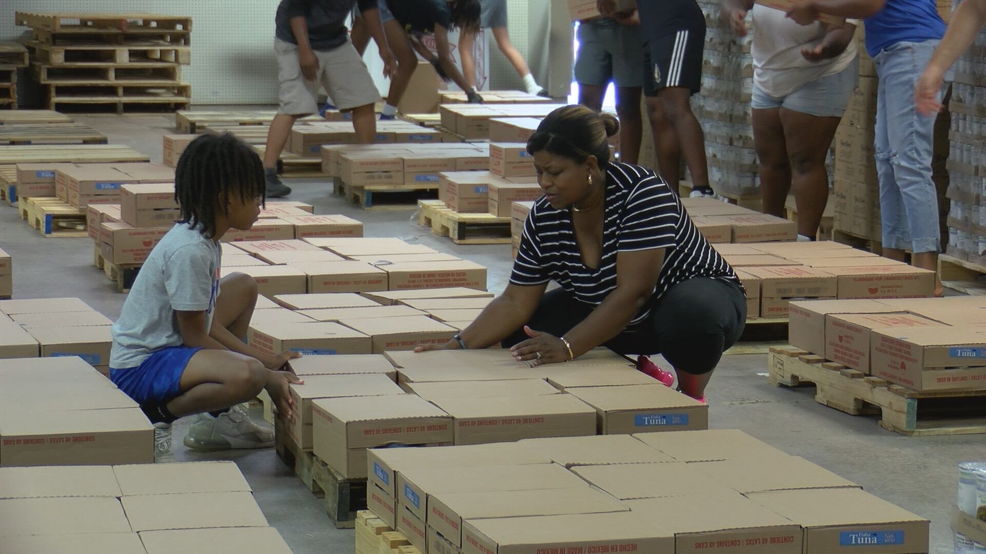 $200,000 worth of food packed by volunteers, shipped to local pantries ...