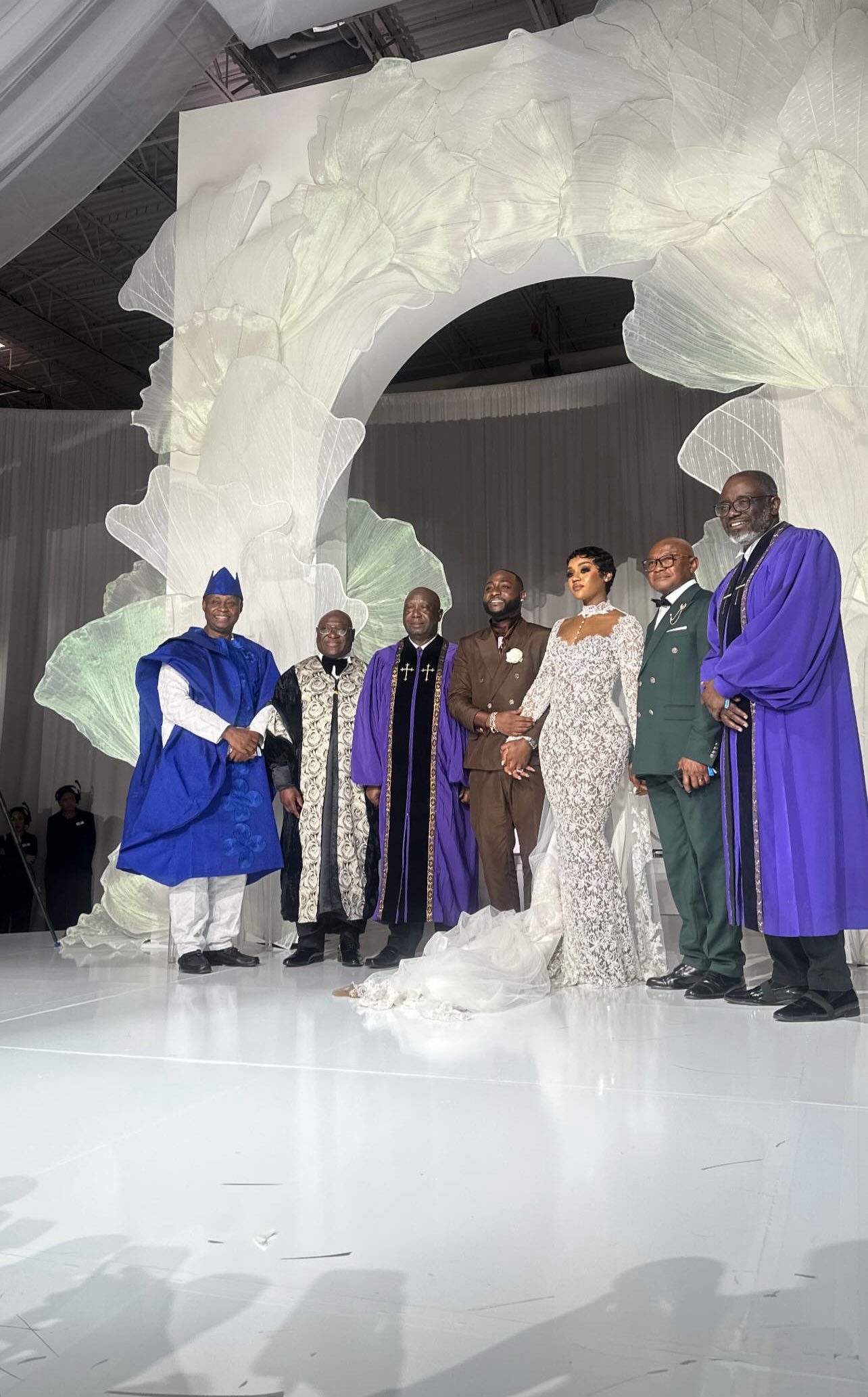 $3.7m Miami glamour: Inside Davido, Chioma’s star-studded White Wedding
