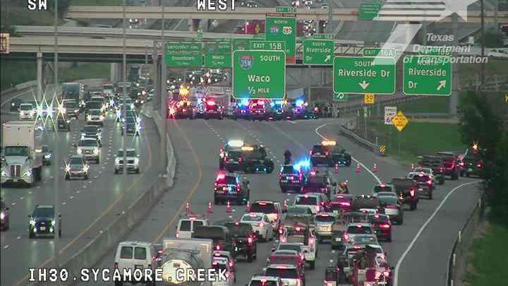 WB I-30 in Fort Worth reopens after deadly, multi-car crash