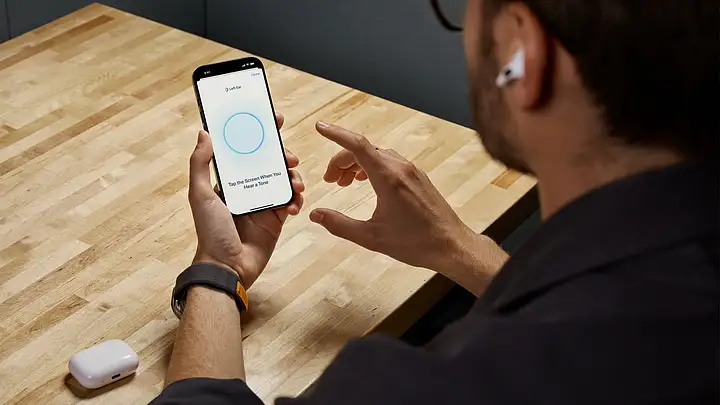 Apple Likely To Launch Revamped Siri In 2026 With App Intents Feature