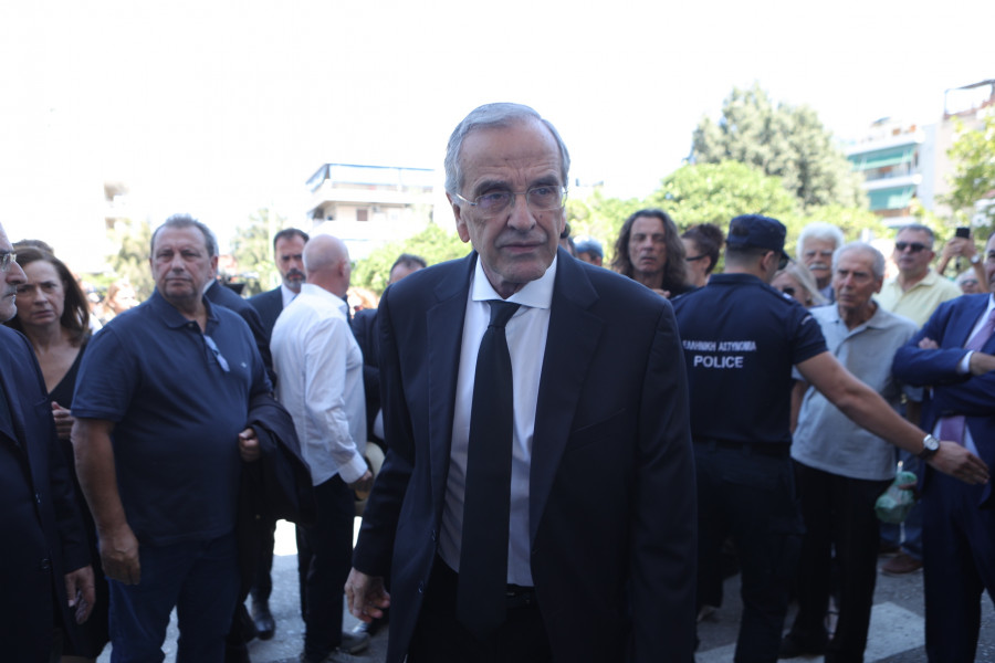 Ο επικήδειος του Αντώνη Σαμαρά: «Ευχαριστώ τον Θεό που μας έδωσε αυτό ...