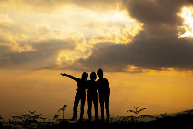 Chanakya Niti: 5 Habits That Build an Aura People Can’t Ignore