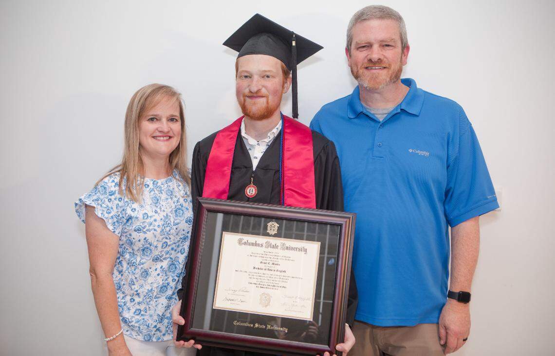 ‘Keep Grant's candle burning.' Scholarship honors Columbus State grad's ...