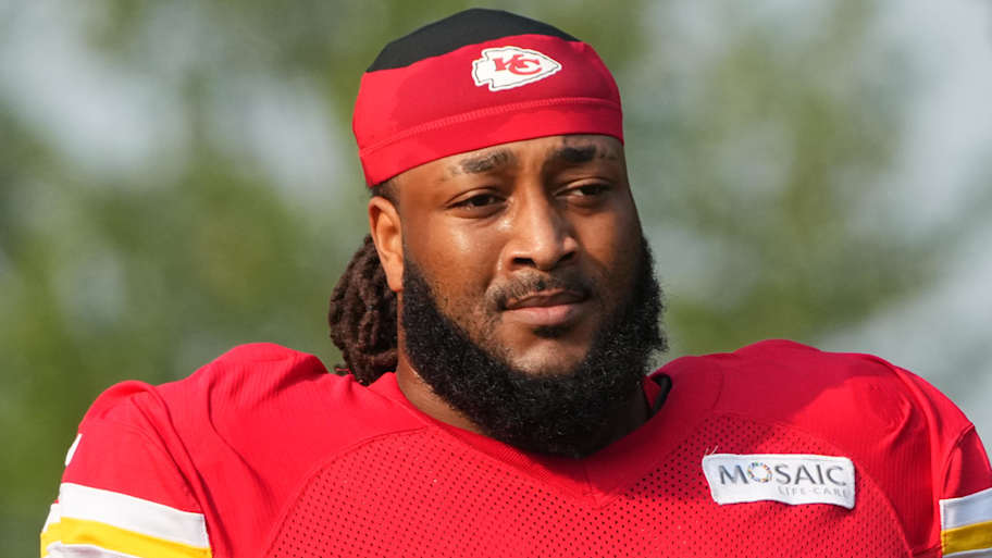 Commanders' offensive player suffers ACL tear