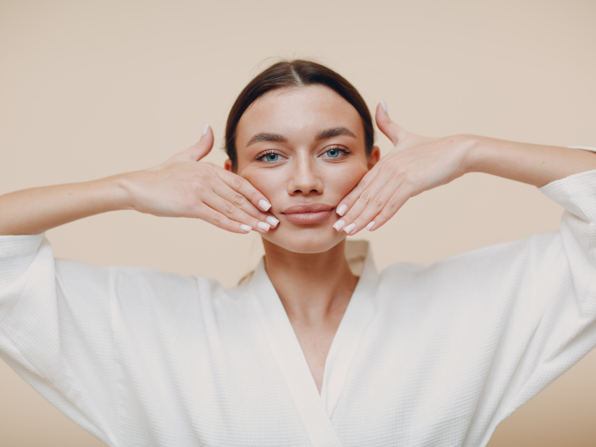 5 ultimate facial exercises to reduce face fat