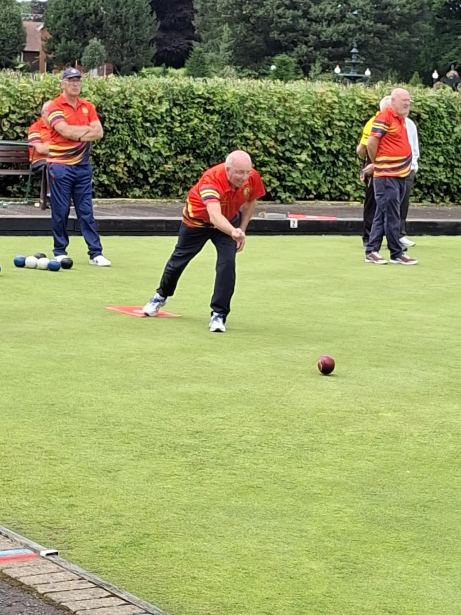 Lurgan Blue overcomes Dunbarton to head into second round of Veterans ...