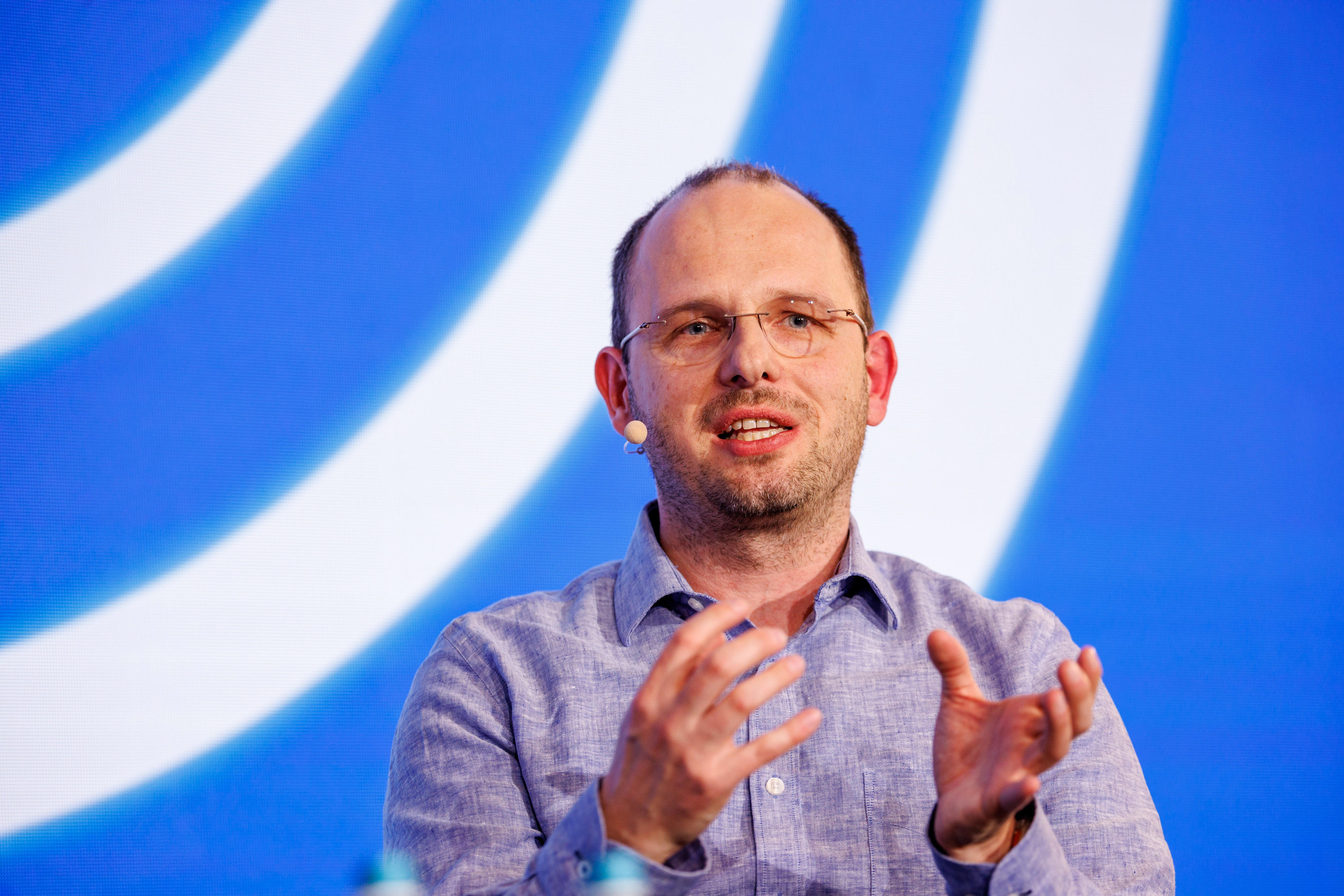 GitHub CEO says Microsoft's memo about evaluating AI use is 'totally fair game'