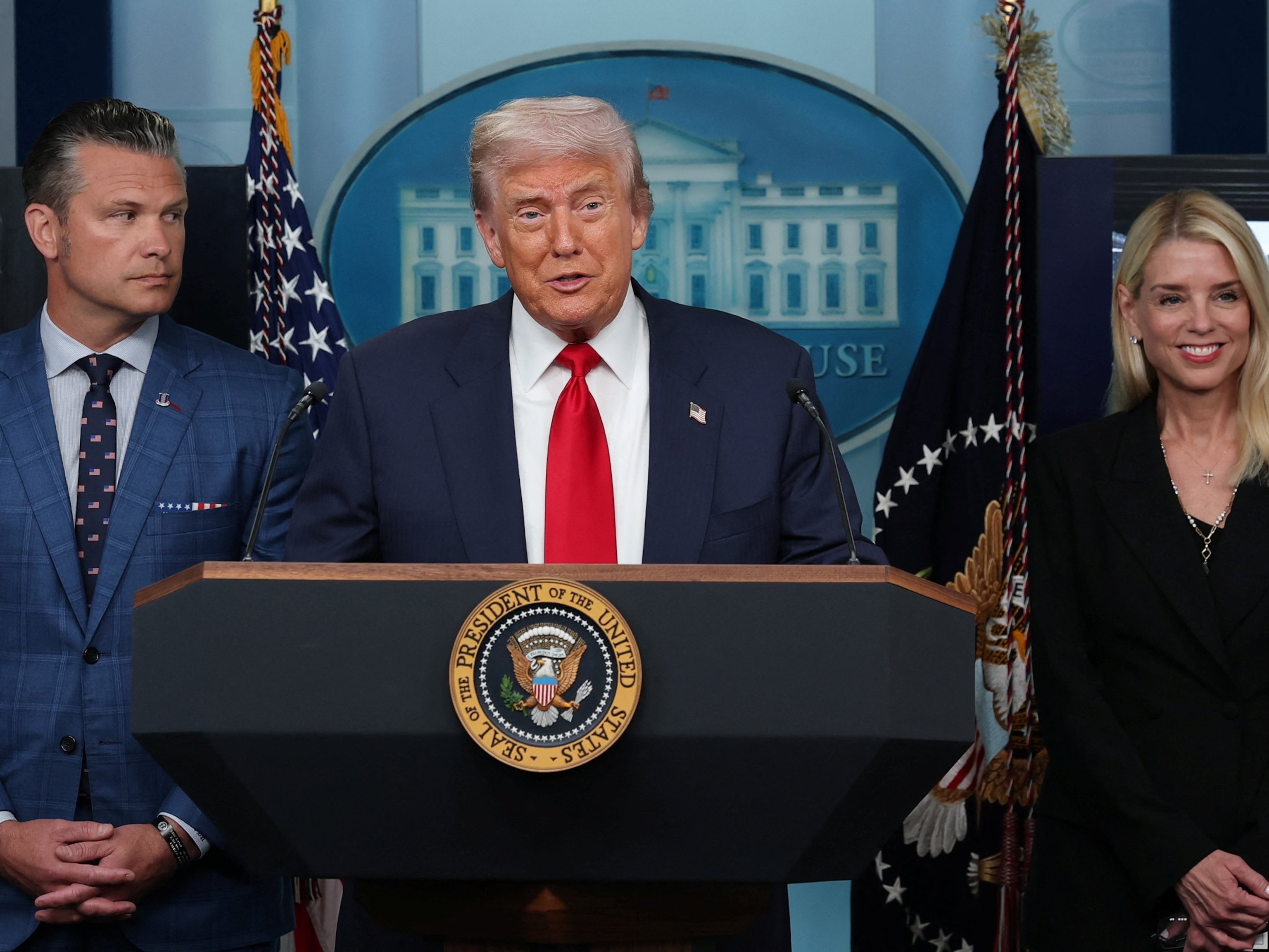 Trump puts DC police department under federal control, deploys National ...