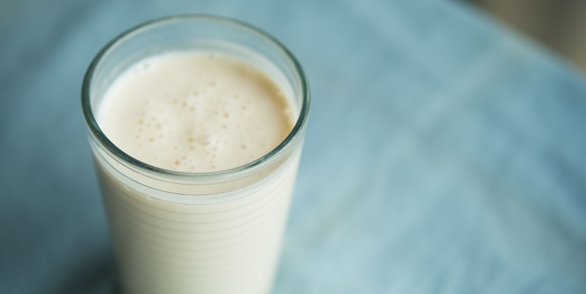 'I'm a dietitian – this is why I drink kefir every single day'