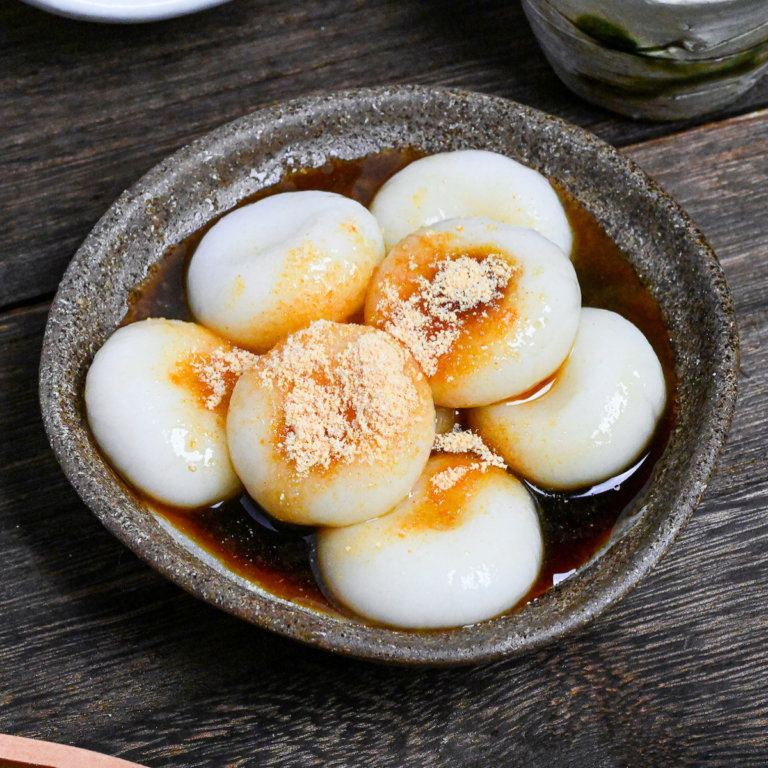 Shiratama Dango (Rice Dumplings/Mochi Balls)