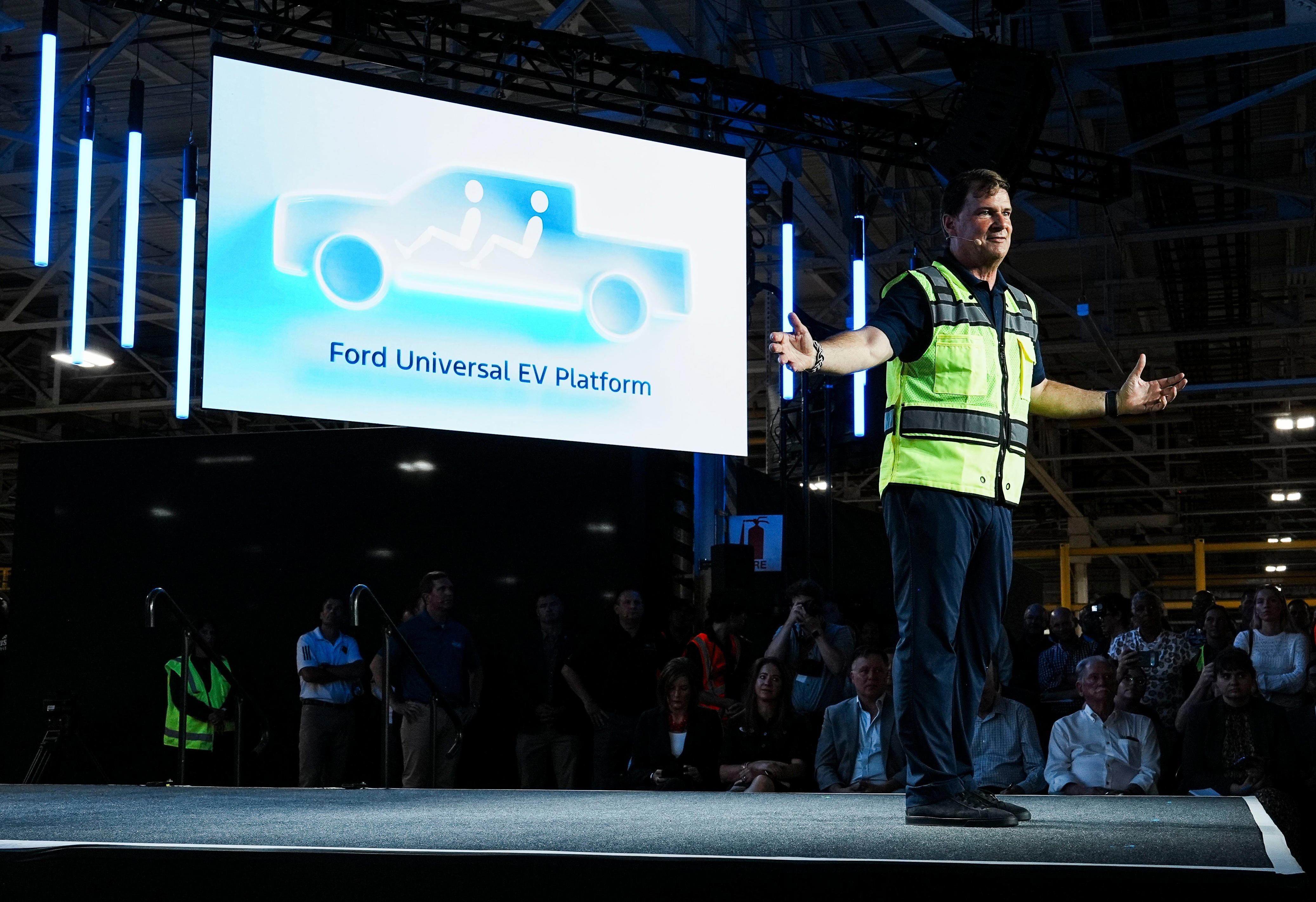 Ford to invest $2B in Louisville Assembly Plant for new EV. What that ...