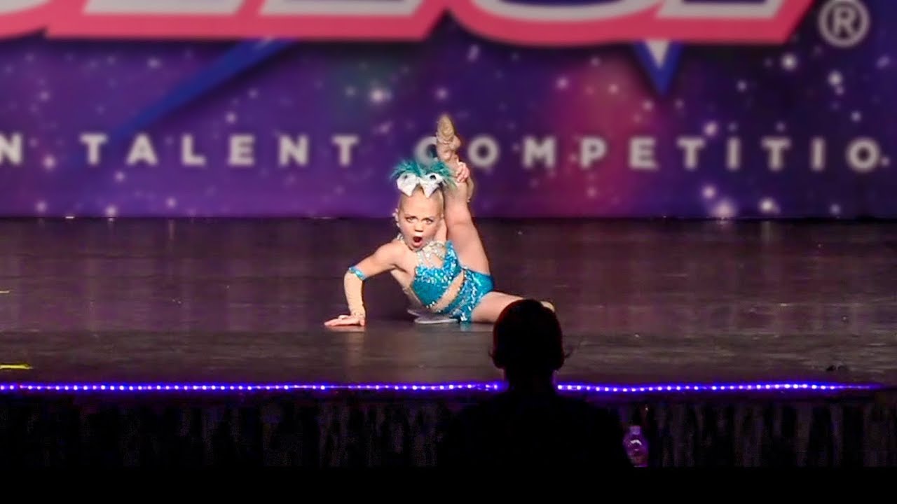 Everleigh Dances Solo in Competition Debut