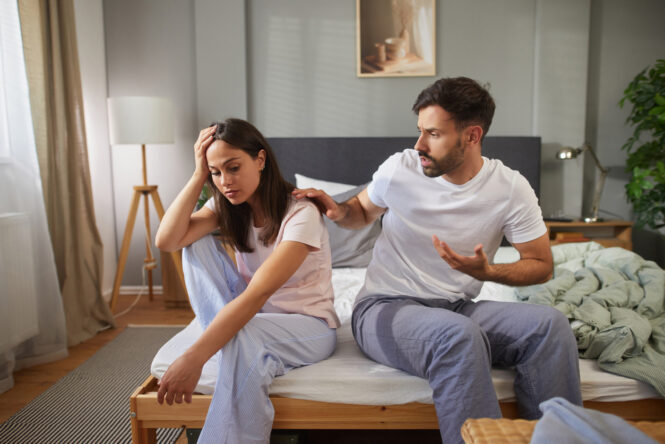 Red Flags Your Relationship Is Dead But You’re Still Clinging On