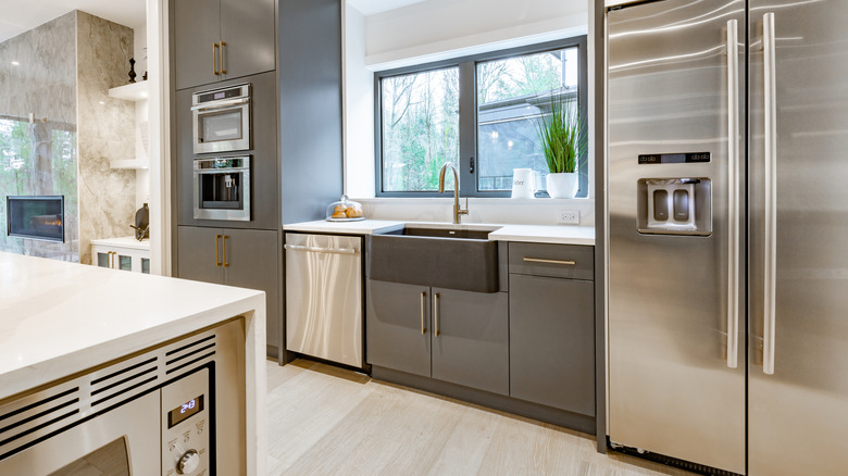 The Beloved American Kitchen Appliance Brand That's Been Owned By A ...