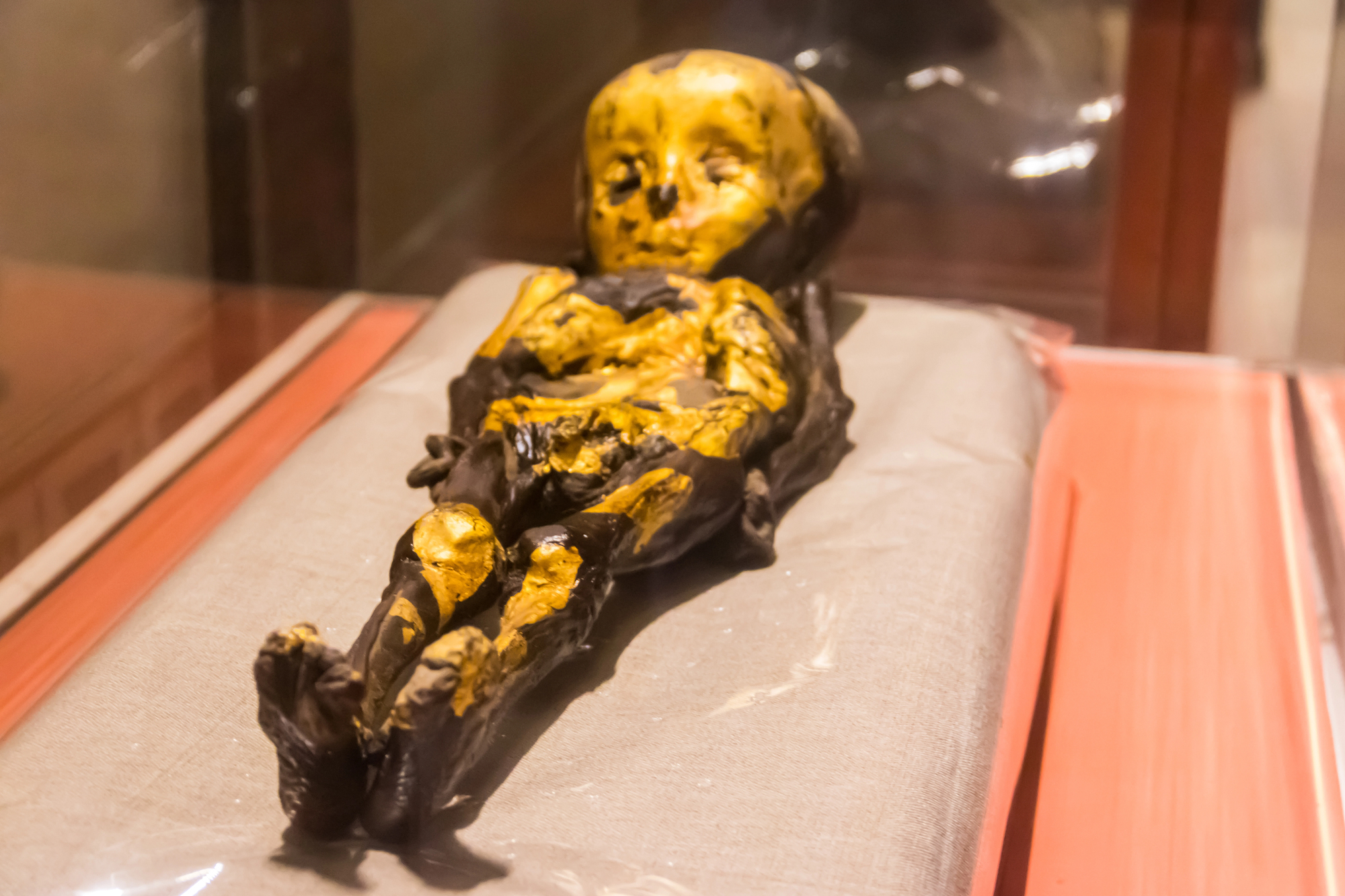 16 Mysterious Artifacts That Vanished Without a Trace