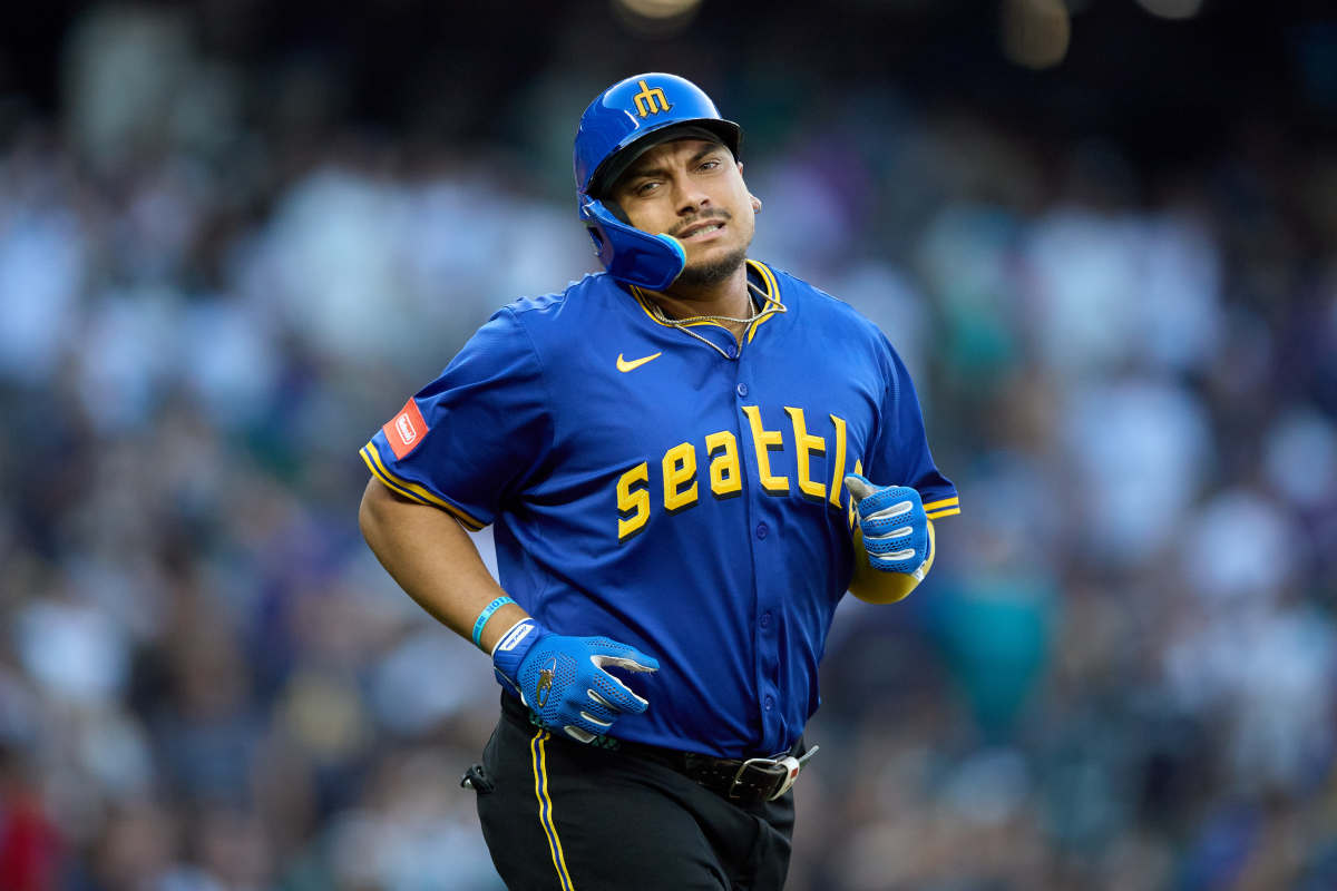Mariners Facing Decision After Josh Naylor's Personal News