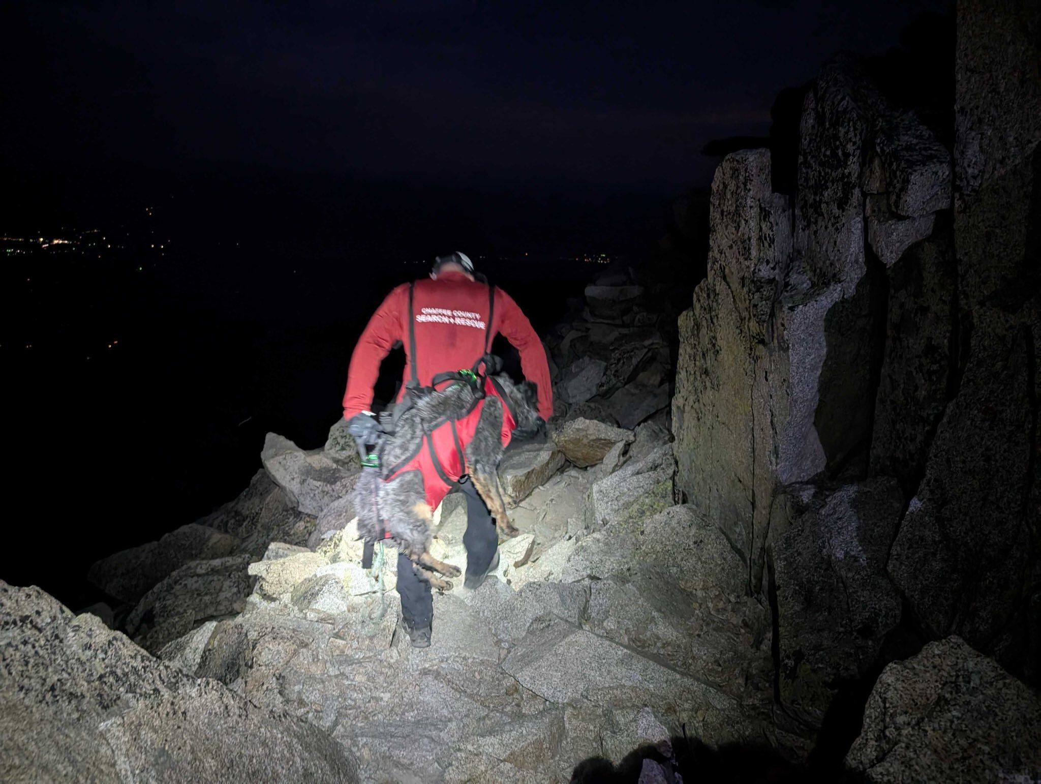 A pawsitively pawsome rescue! Colorado search and rescue team saves ...