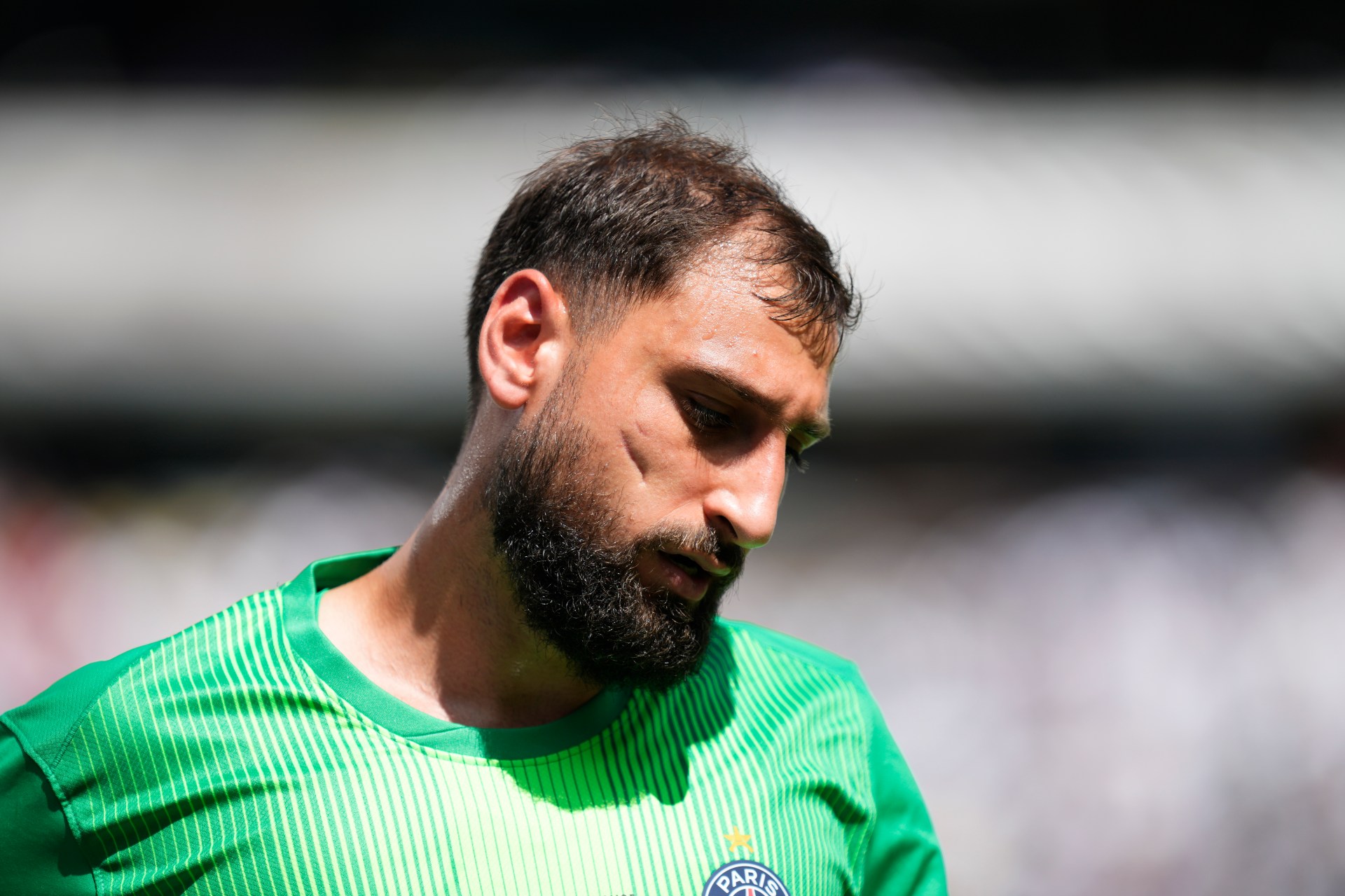 PSG set transfer fee for Man Utd to sign Donnarumma