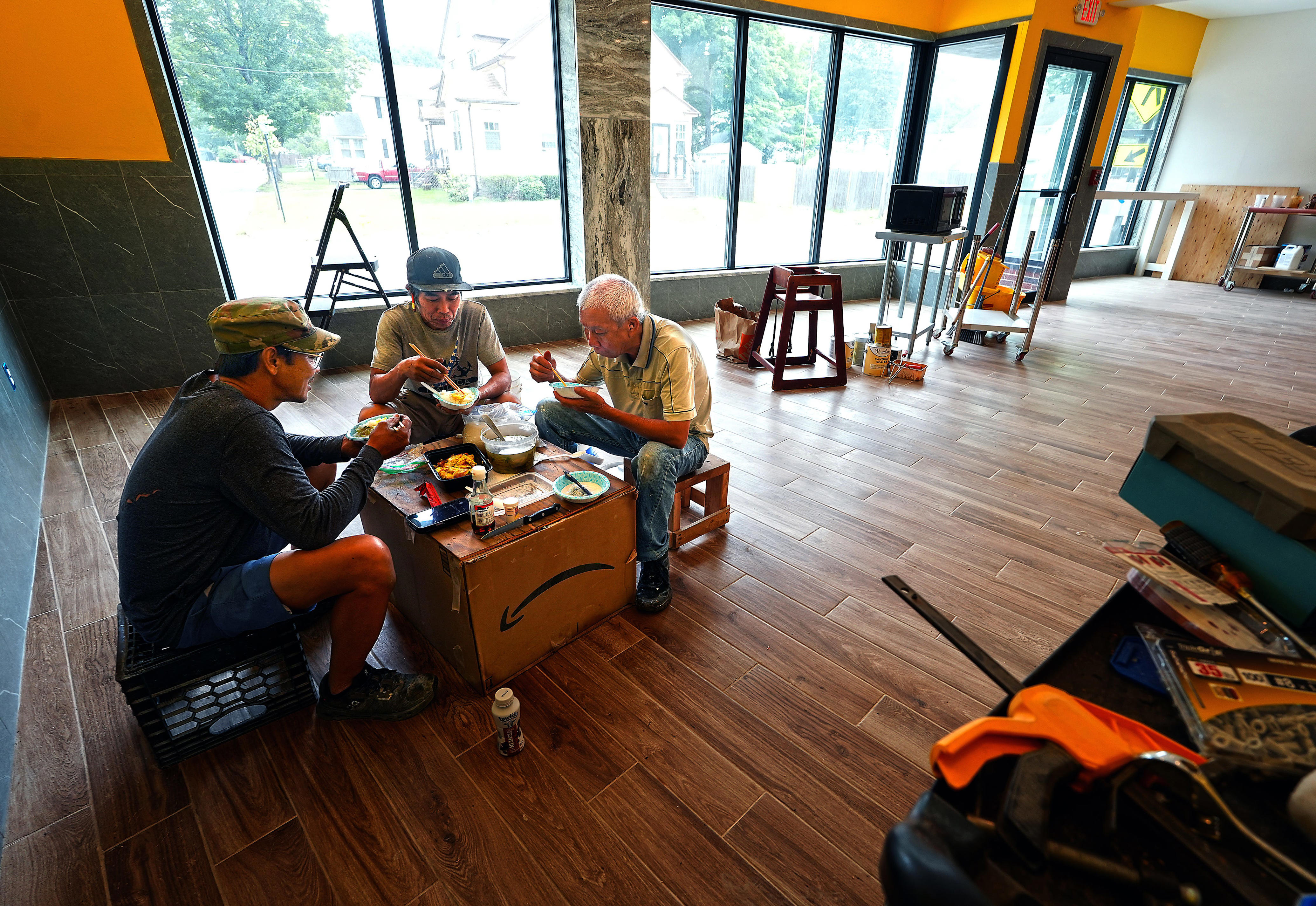 Longtime home of Helen's Bakery to reopen as Quinsigamond Village ...