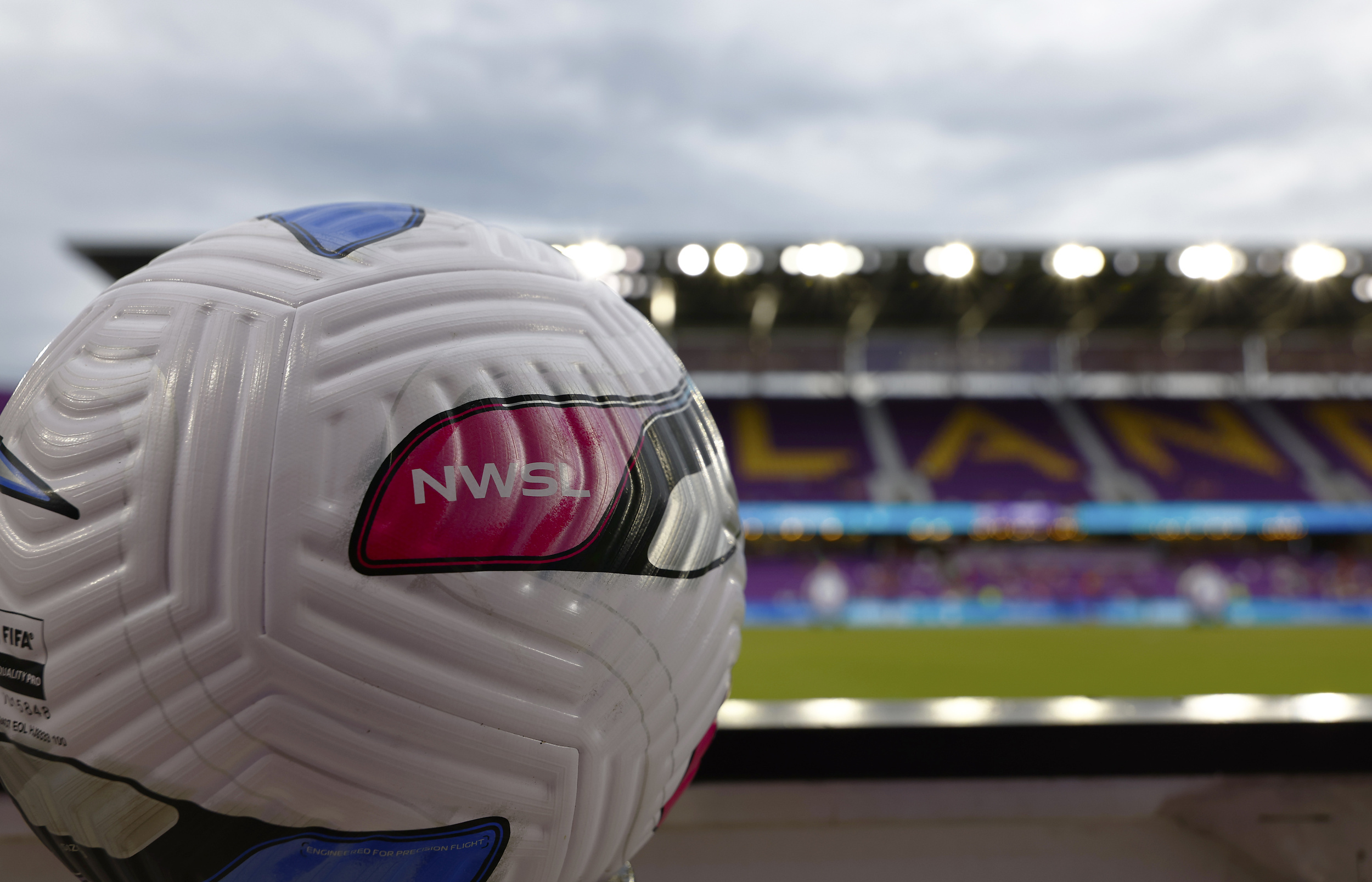 2025/26 Retro Football Jerseys Revival Sparks Mixed Reactions Across ...