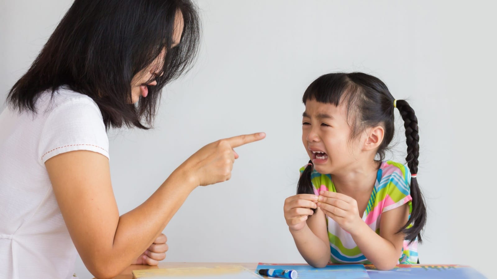 18 Parenting Habits That Are More About Control Than Love