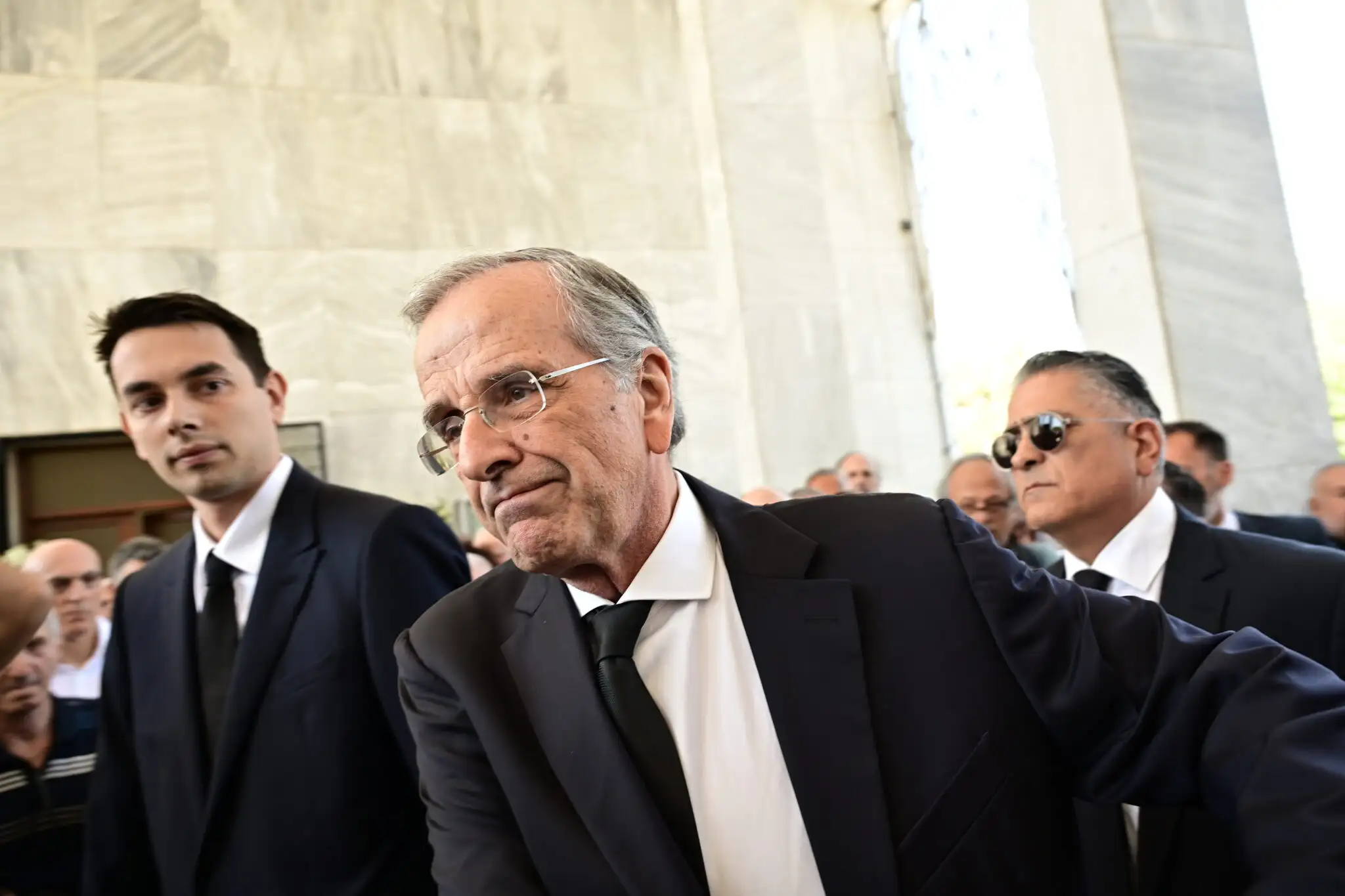 Συγκλονίζει ο Αντώνης Σαμαράς στον επικήδειο για την κόρη του: «Τι να ...
