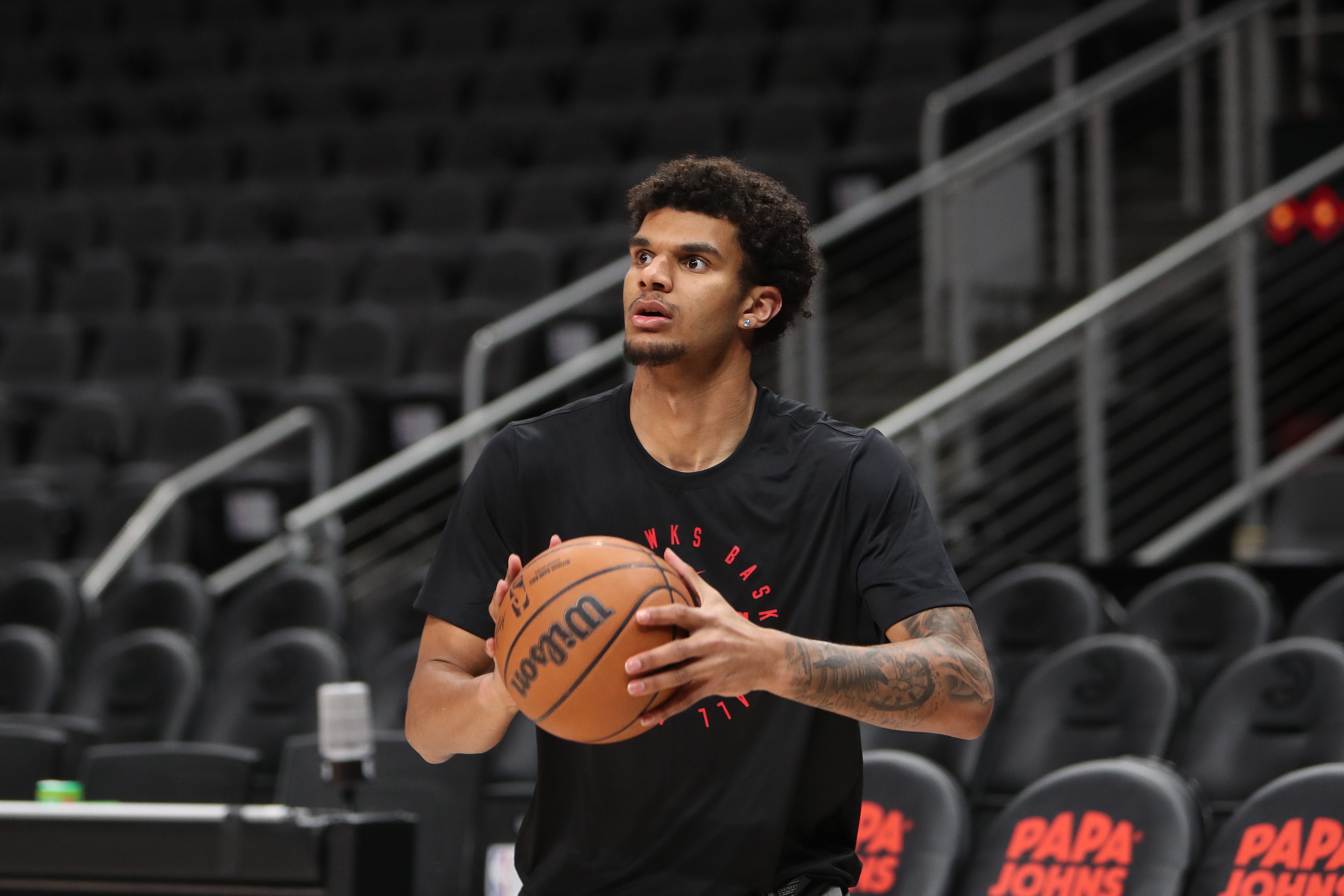 Uniform number for new Sixers addition Dominick Barlow revealed