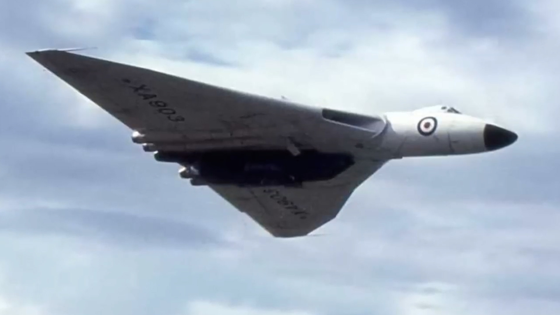 The Avro Vulcan’s Final Roar: Britain’s Cold War Giant in Its Twilight ...