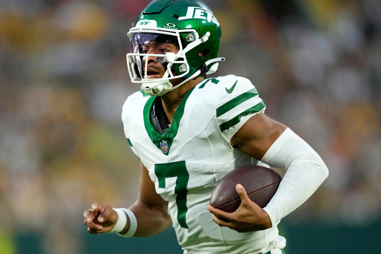 What Jets QB Justin Fields said he was emphasizing in preseason win vs. Packers