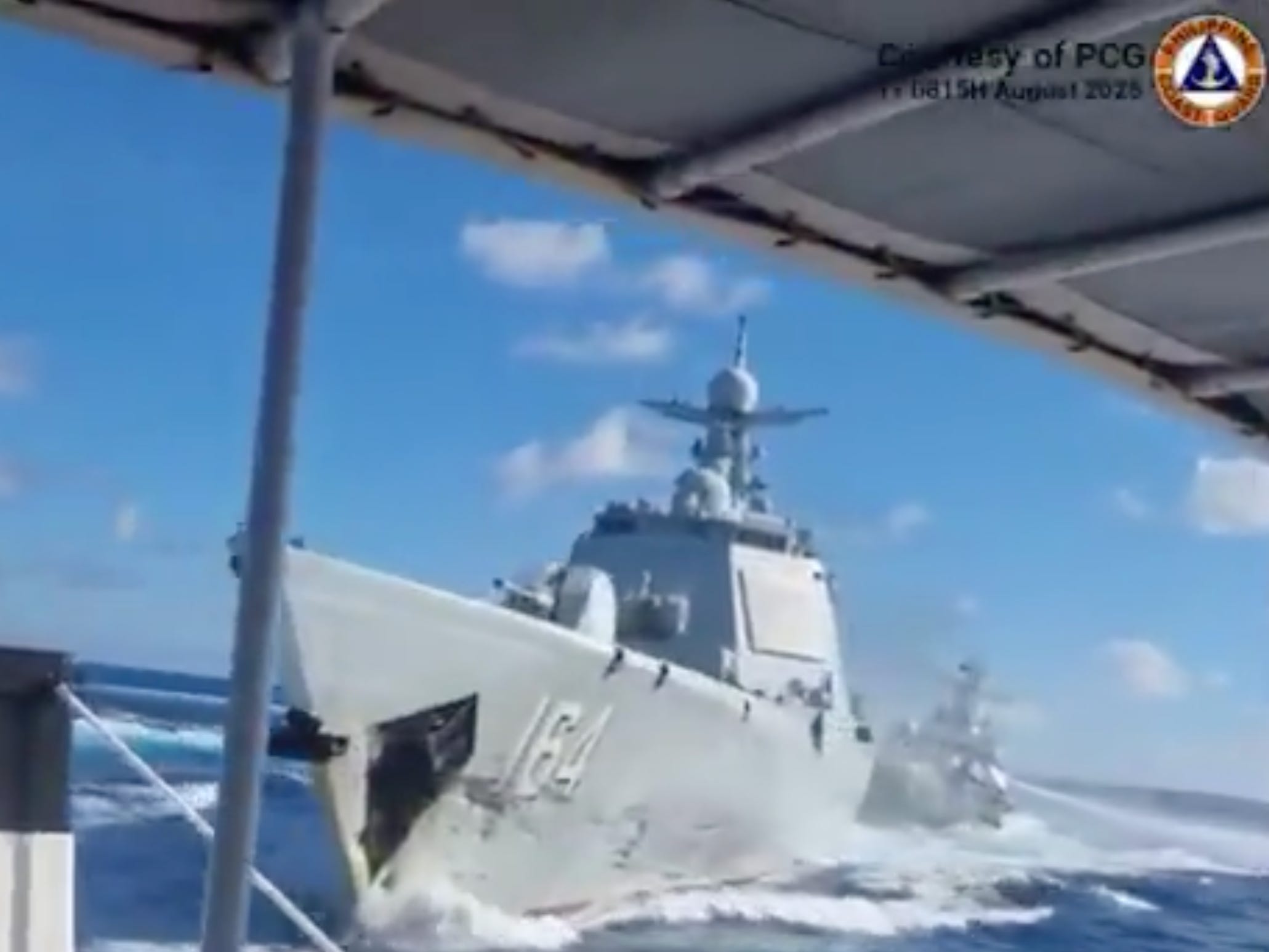 Chinese ships slam into one another during a South China Sea chase ...