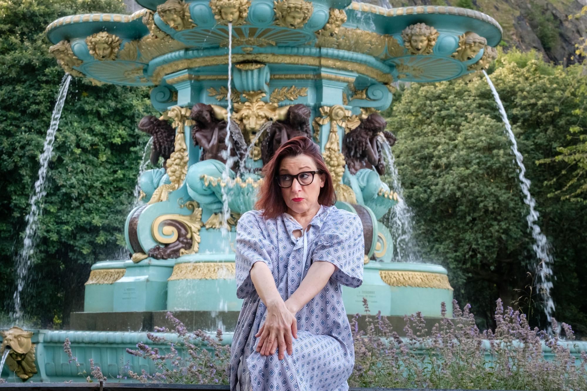 Performer Amy Veltman makes a splash with Fringe debut