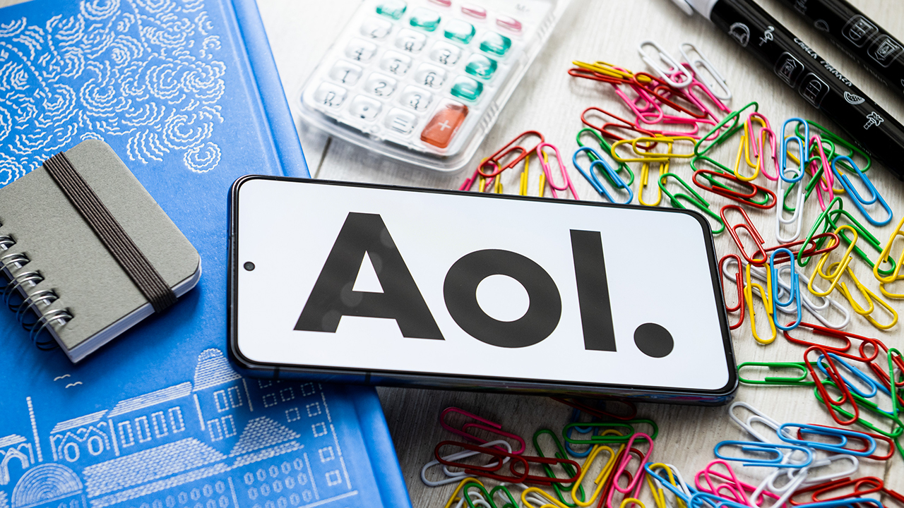 AOL to discontinue dial-up internet service