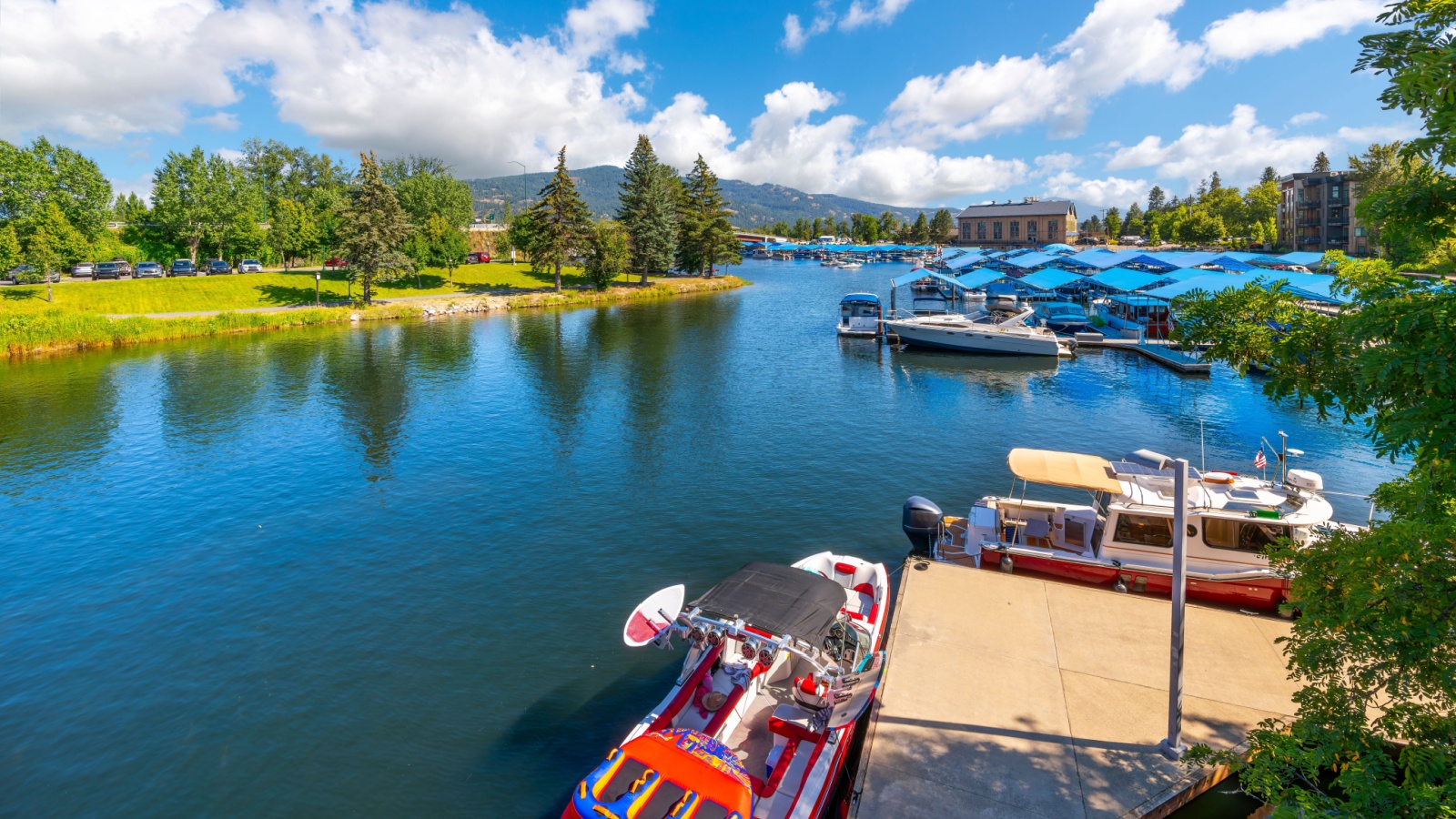 A travel guide to visiting Sandpoint, Idaho