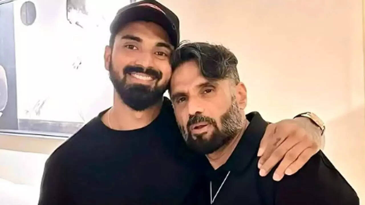 KL Rahul's unique birthday wish for 'Ajja' Suniel Shetty