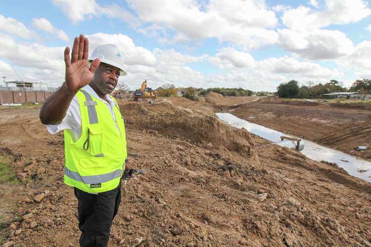 Gov. Greg Abbott would pick new leadership for Harris County flood ...