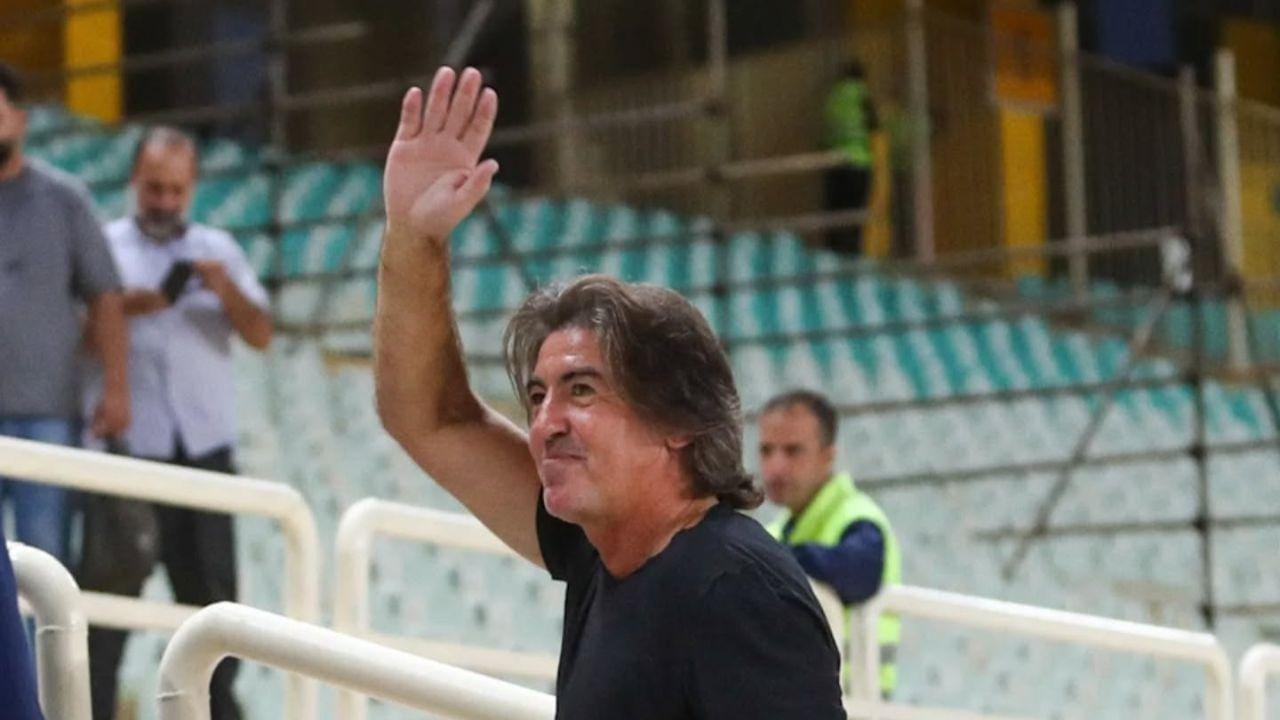 Ricardo Sá Pinto já abandonou o Irão