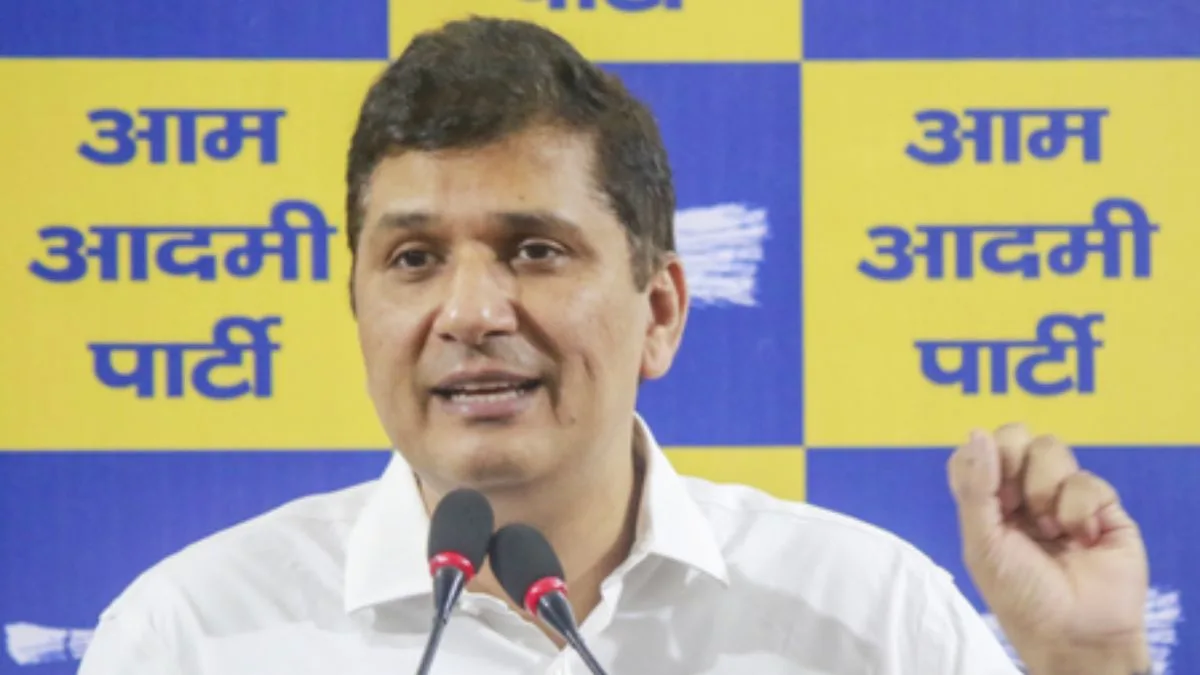 AAP accuses Delhi govt of data manipulation as pollution crisis worsens