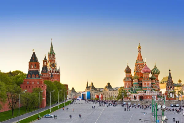 15 Common Mistakes In Russian Etiquette