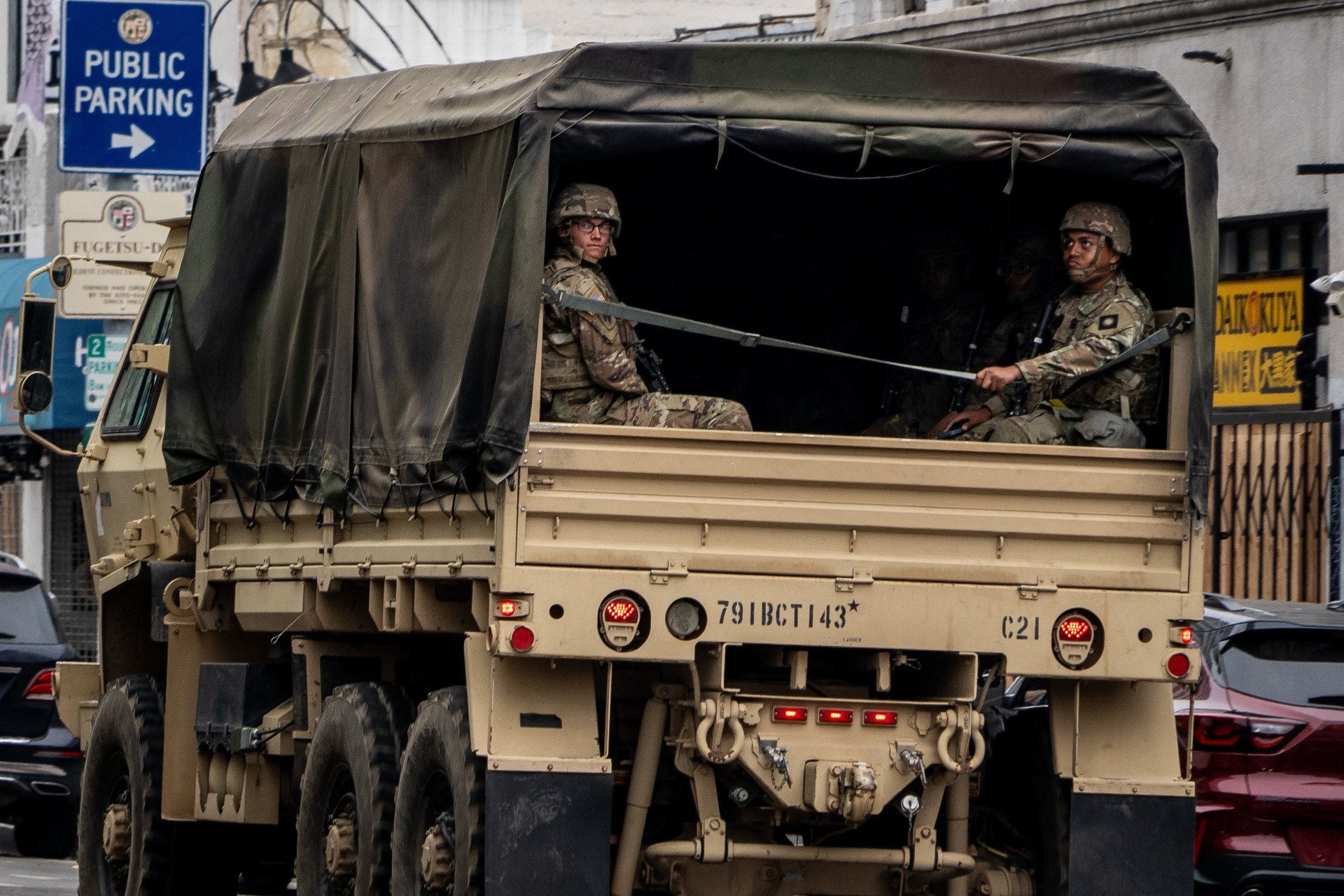 U.S. military takes down ISIS leader in Syria