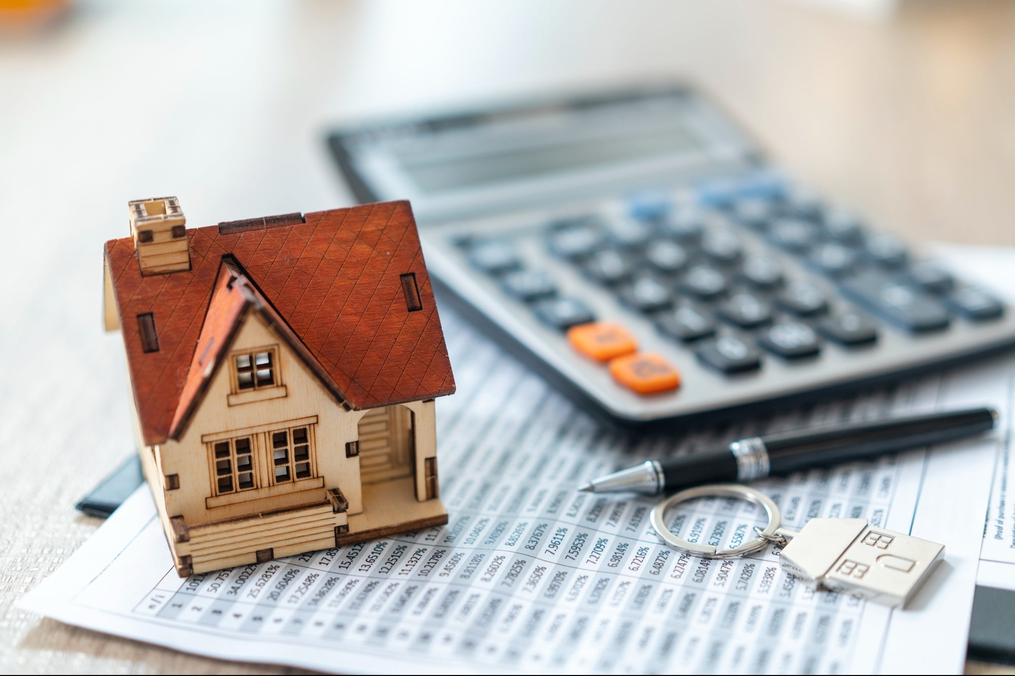 'No One Has a Crystal Ball': Will Mortgage Rates Drop Below 6% Again ...