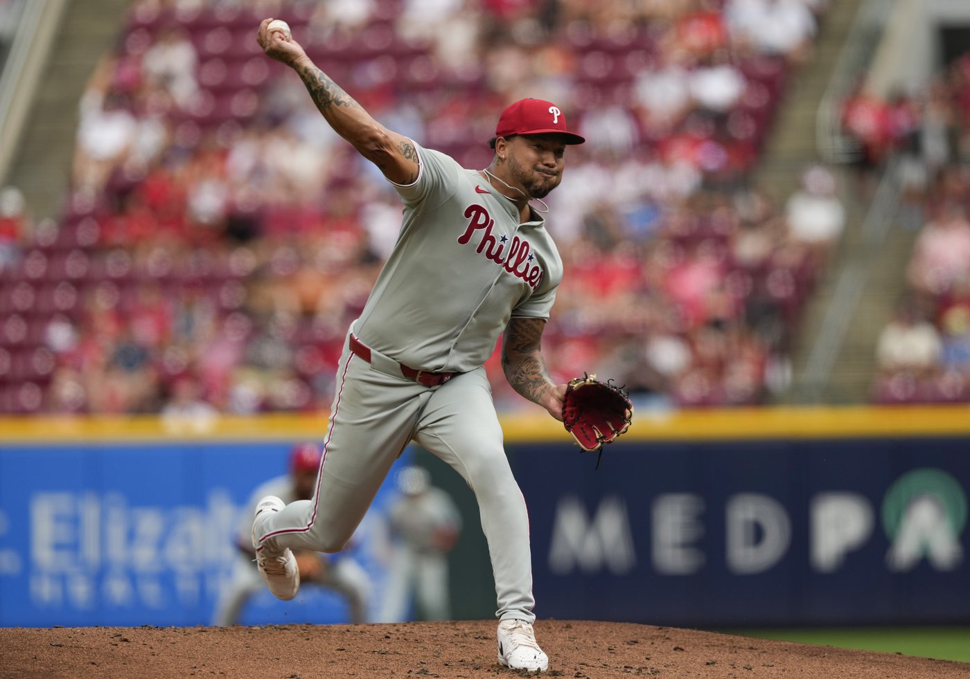 Schwarber hits his 42nd homer in a 4-run 8th inning as the Phillies ...