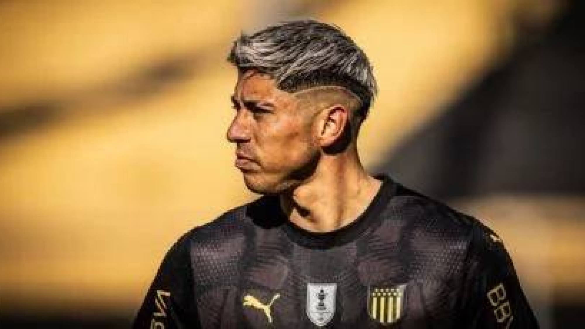 Adiós al “Indio”: A Brayan Cortés le cambiaron el apodo en Uruguay y ...