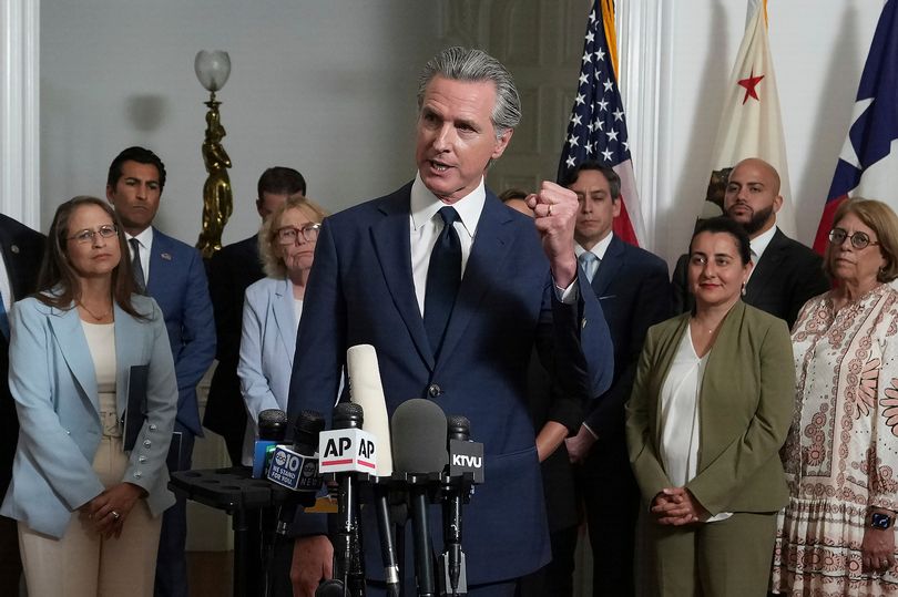 Gavin Newsom sends fiery five-word letter to Trump as redistricting ...