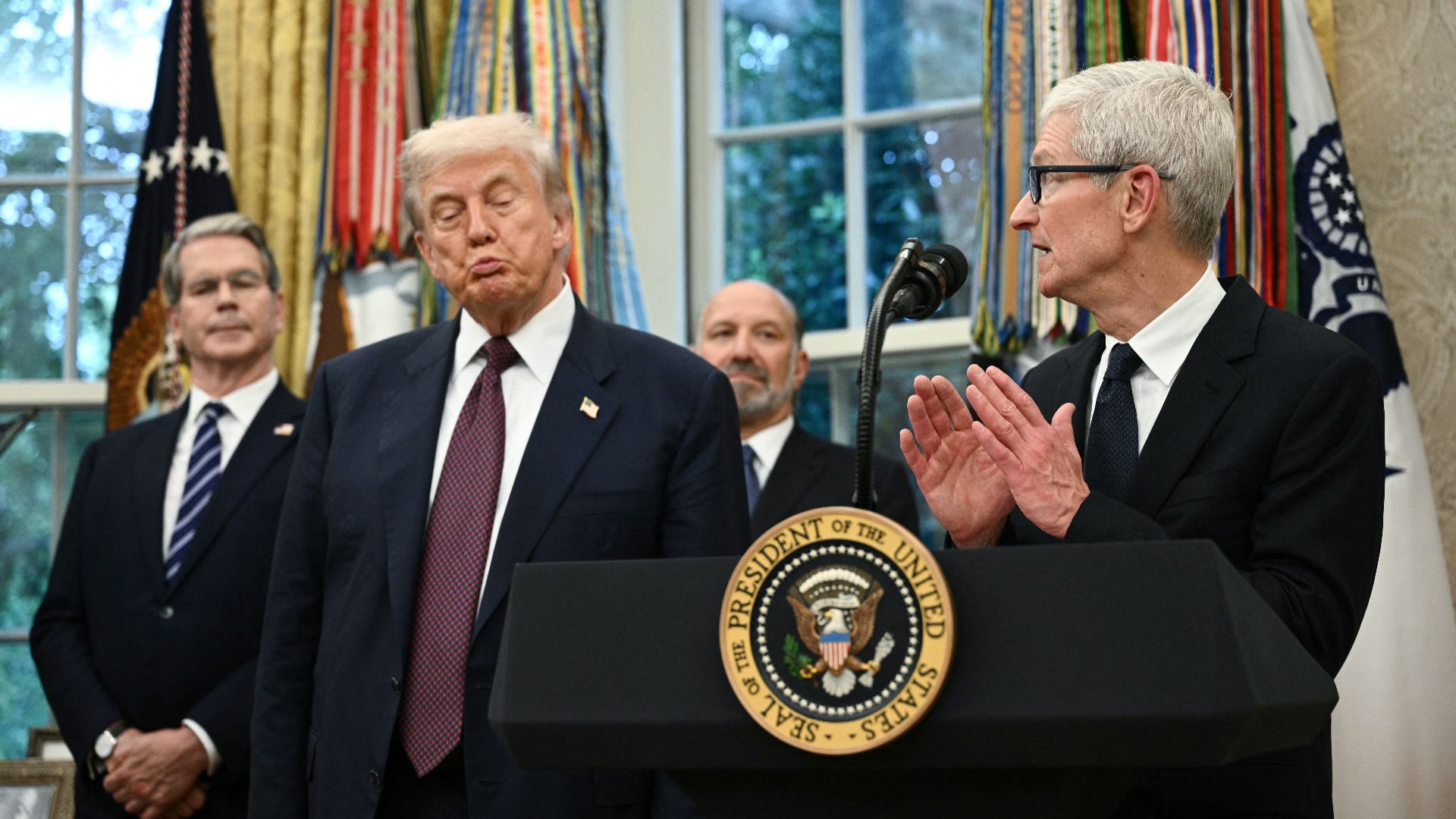 Apple gives Trump golden gift (and its checkbook)