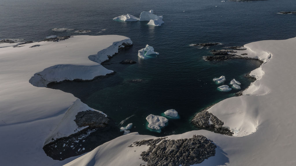 Remains of Antarctic explorer found 66 years after he went missing