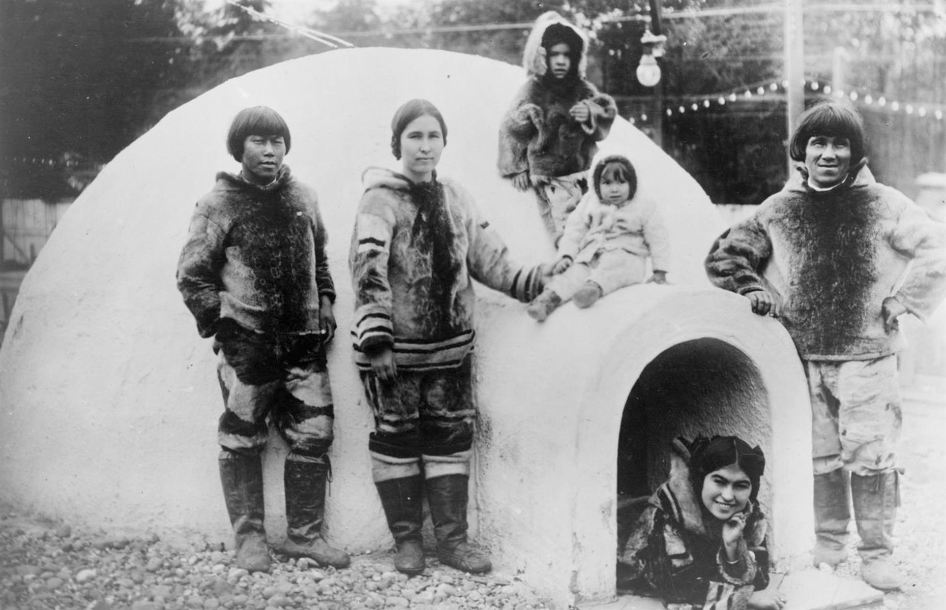 A history of human homes in 20 fascinating photos